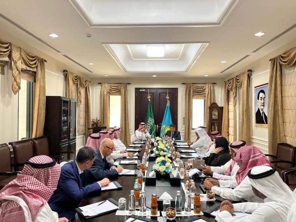 Round Table Dedicated to Results of Early Presidential Elections and ...