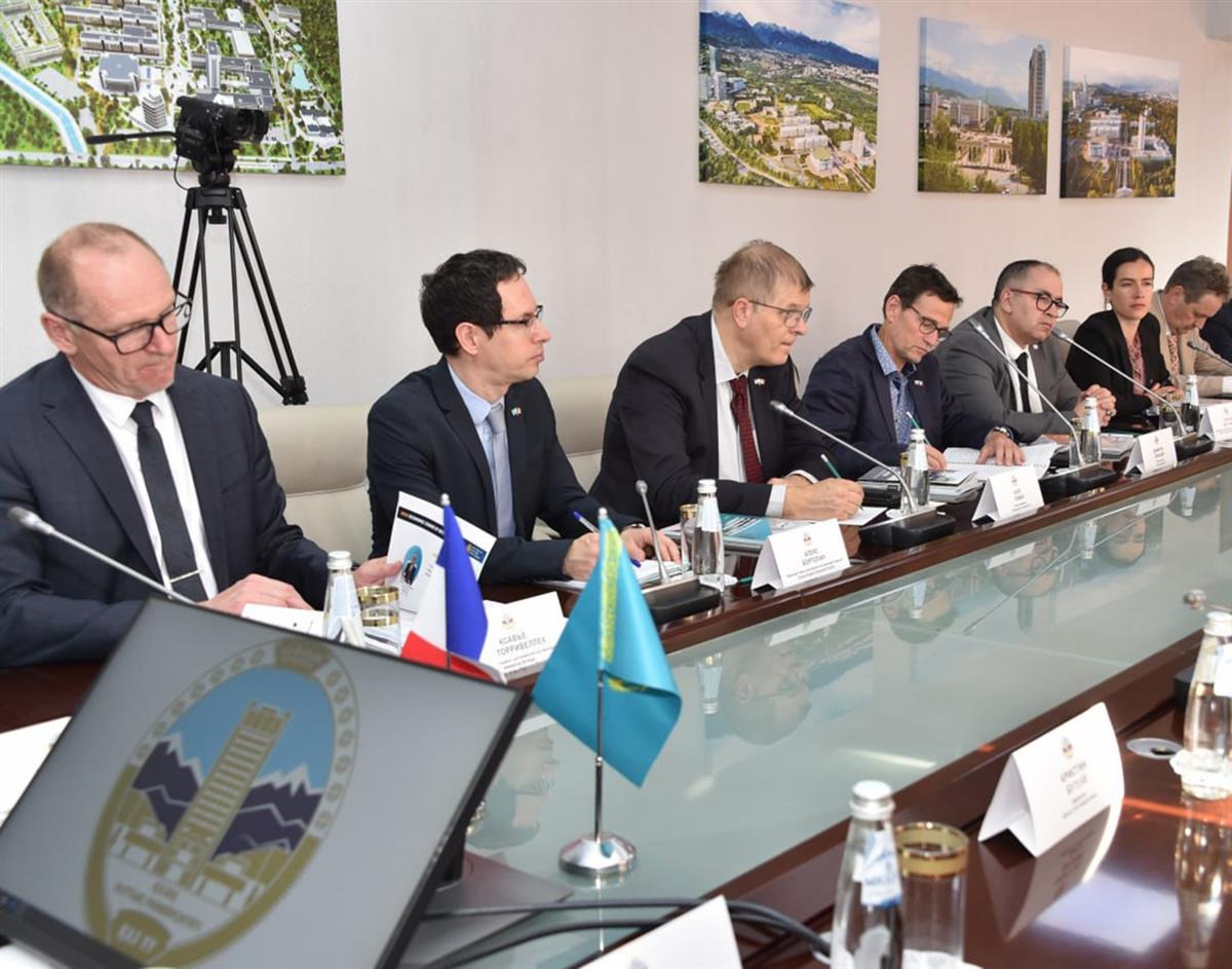 Kazakhstan and France: on the way to scientific innovation through ...