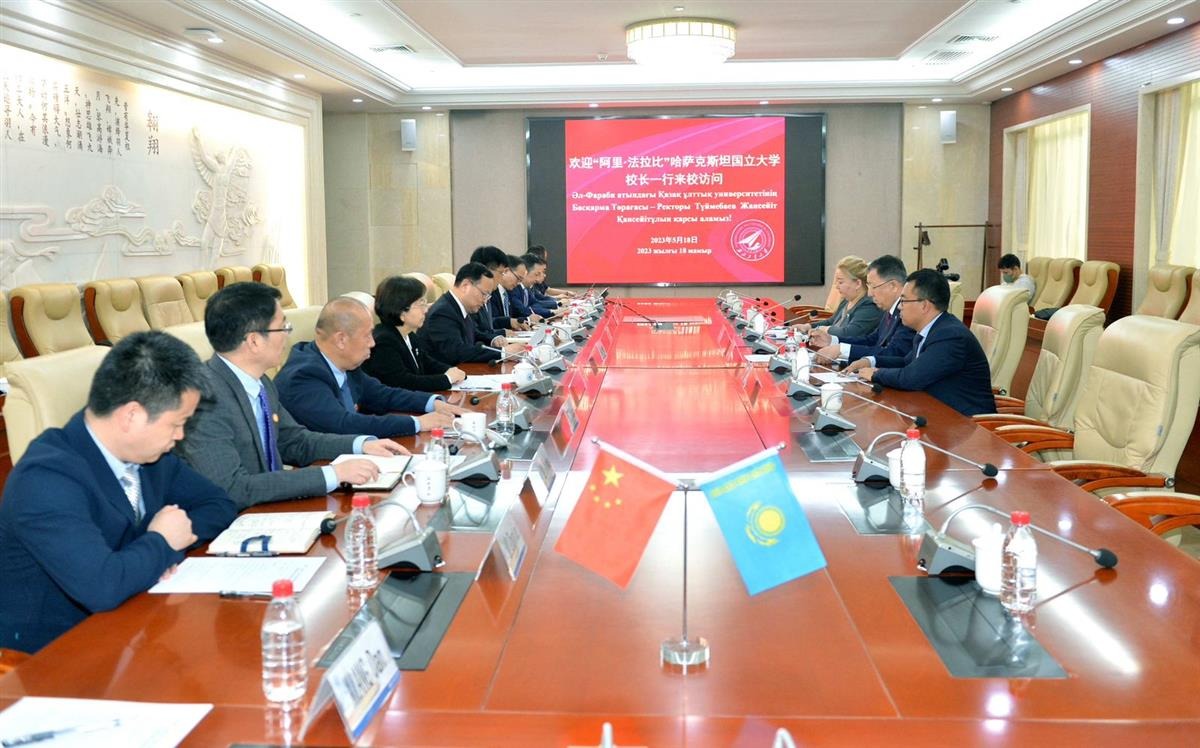 Strengthening Kazakh-Chinese Cooperation in Education and Science